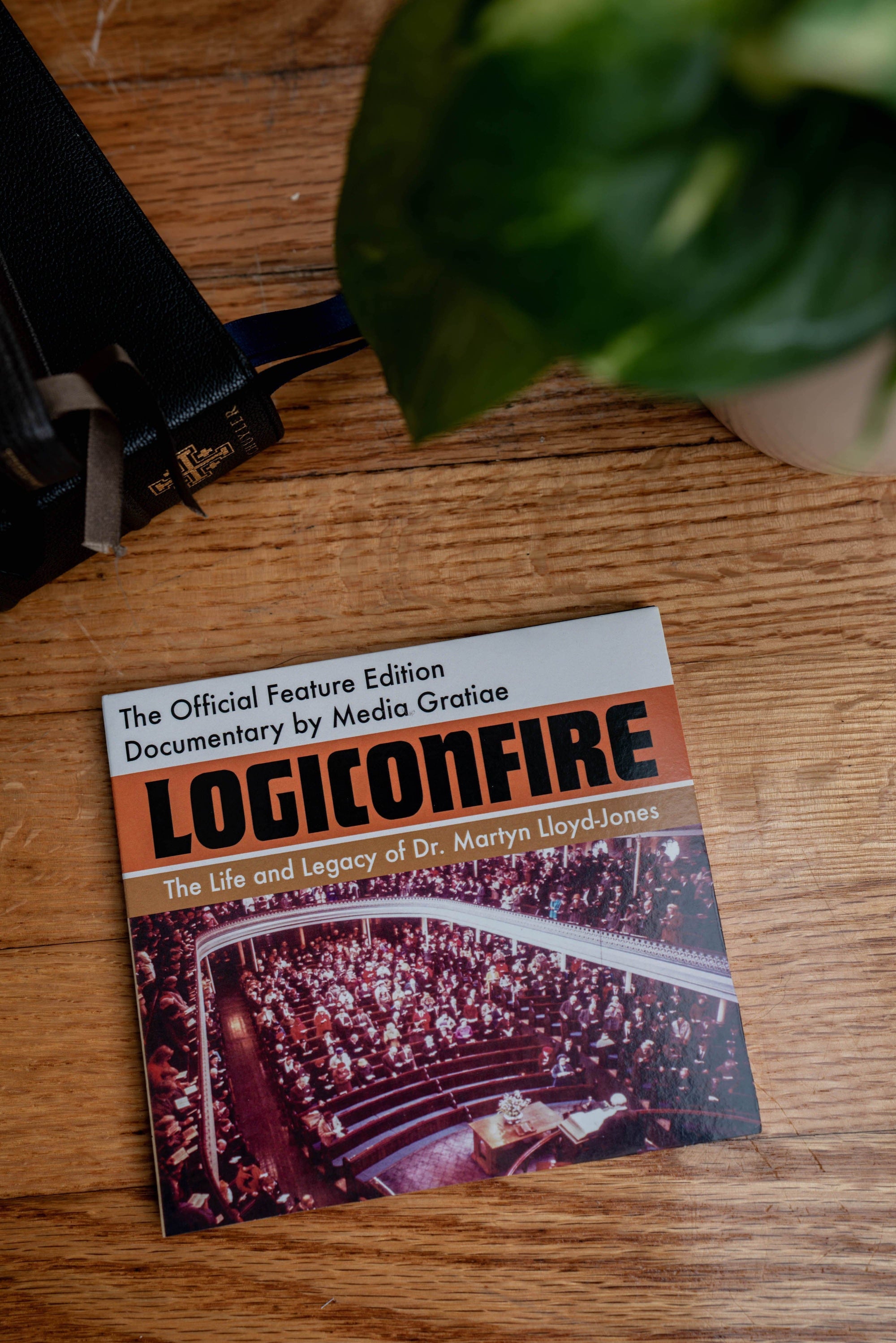 Logic on Fire - Feature Edition DVD Package by Media Gratiae